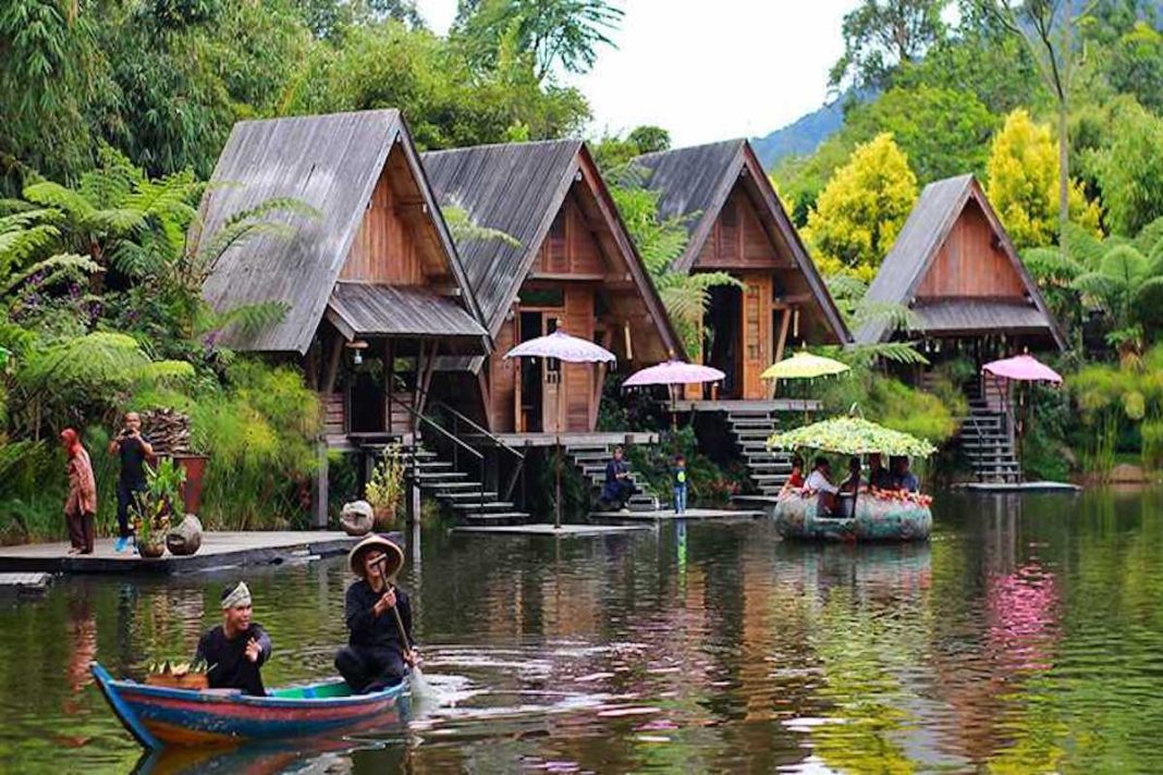 5 Tempat Wisata di Bandung untuk Dikunjungi Akhir Tahun - Blibli Friends 5 Tempat Wisata di Bandung untuk Dikunjungi Akhir Tahun - Blibli Friends