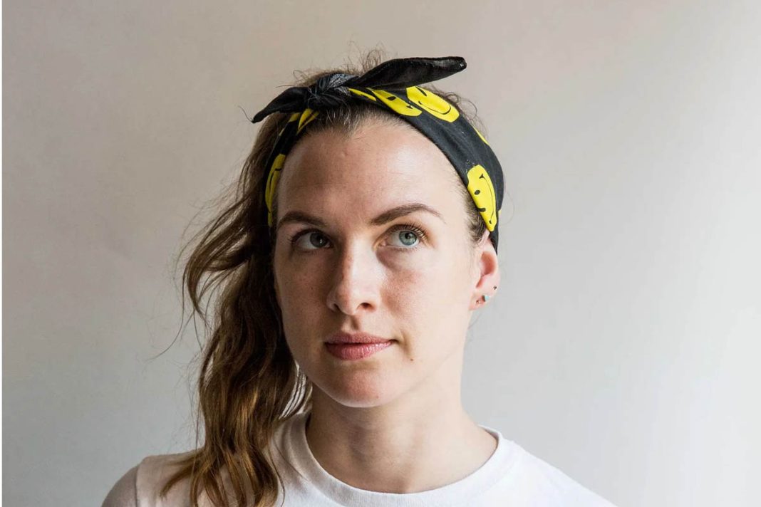 Eksperimen dengan Memakai Bandana Multifungsi ke Gaya yang Keren ... Eksperimen dengan Memakai Bandana Multifungsi ke Gaya yang Keren ...